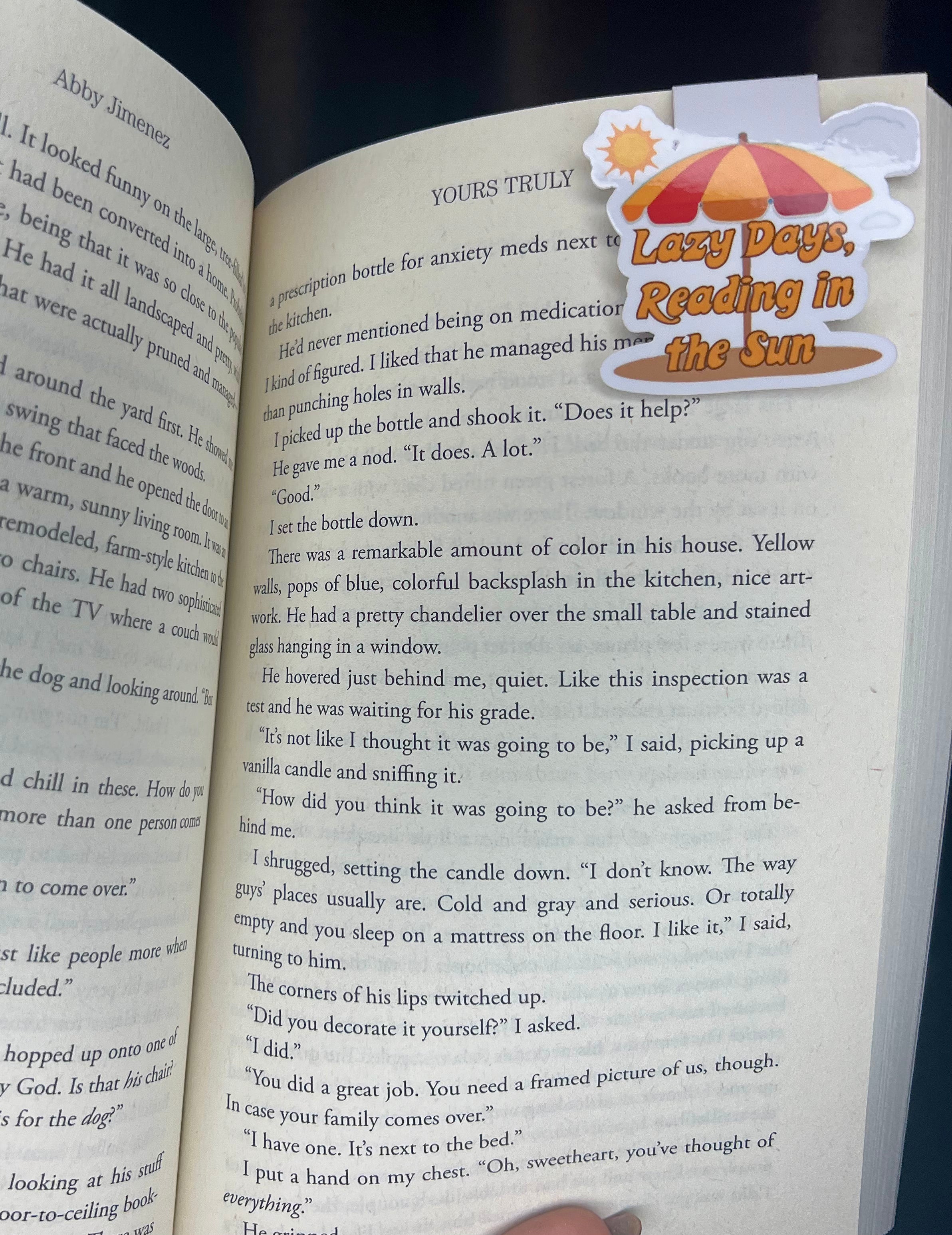 Reading in the Sun Magnetic Bookmark – COZYBOOKISHGAMER
